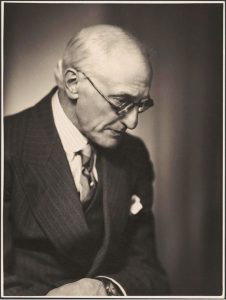 John Kauffmann, Australian photographer, Gael Newton